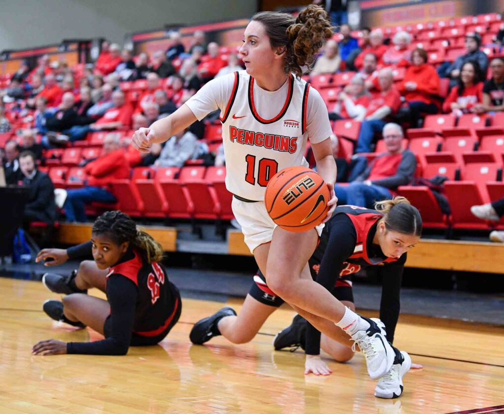 YSU women steamroll St. Francis (Pa.) 81-41 to win 6th straight | News, Sports, Jobs - The ...